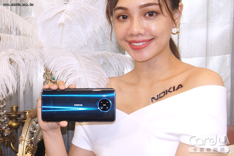 Nokia打造007特務機 Swatch生死交戰 ²Q表 | 蕃新聞